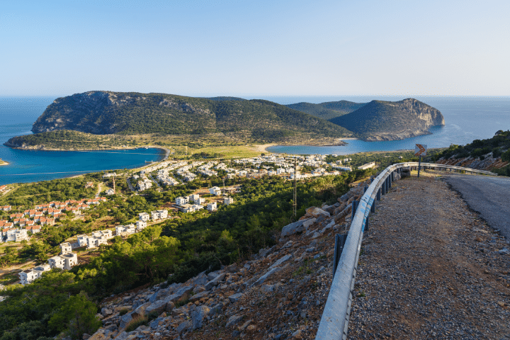 Tisan Adası Nerede? Tisan Adası'na Nasıl Gidilir? | Miniyol